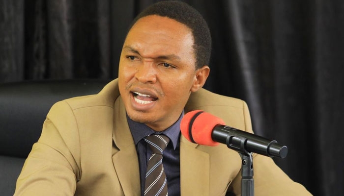 Ally Hapi awalalamikia Wakuu wa Idara | East Africa Television